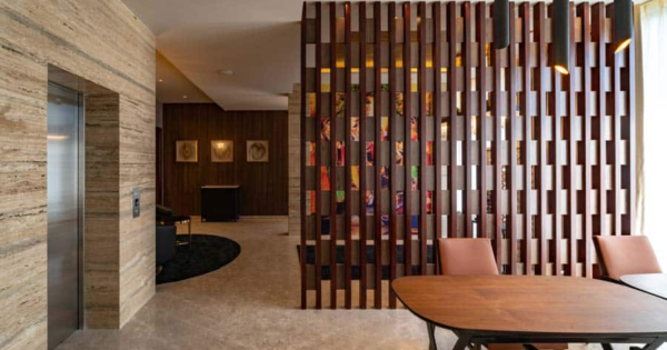 What are the types of wooden partitions?